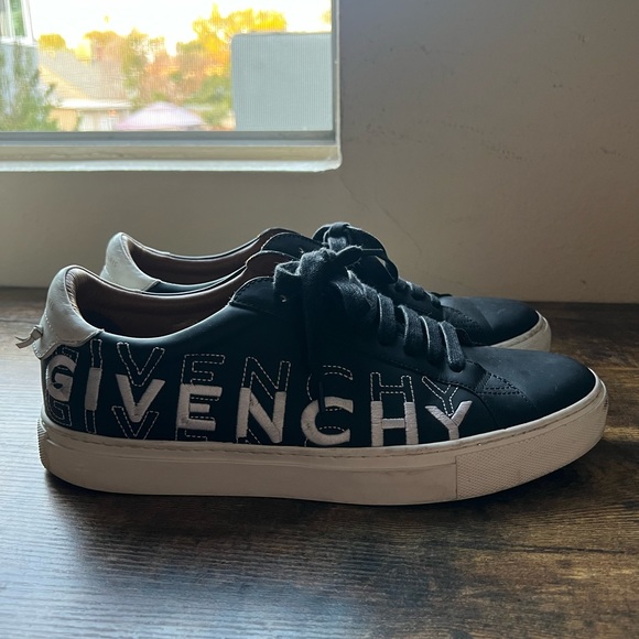 Givenchy | Shoes | Givenchy Men Shoes | Poshmark